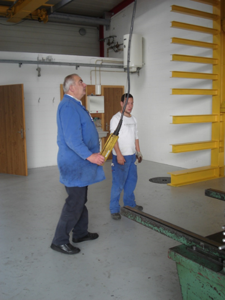 Leu & Helfenstein AG :: Firmenportrait & Geschichte